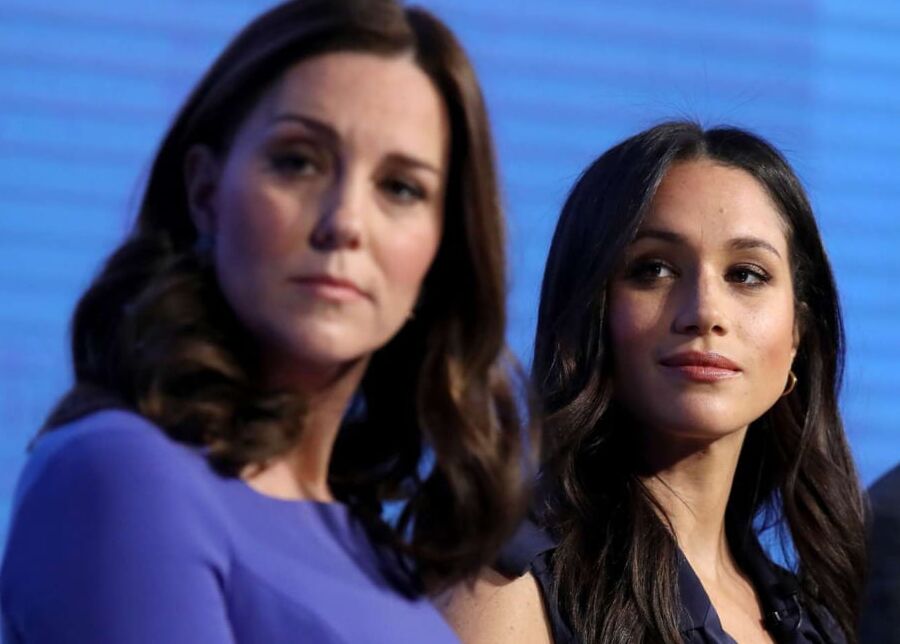 Kate Middleton And Meghan Markle Pulling Lots Of Cute Faces Nudedworld